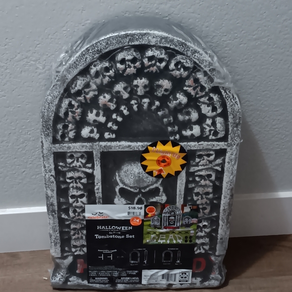 Accessories | Halloween Tombstone Set | Poshmark
